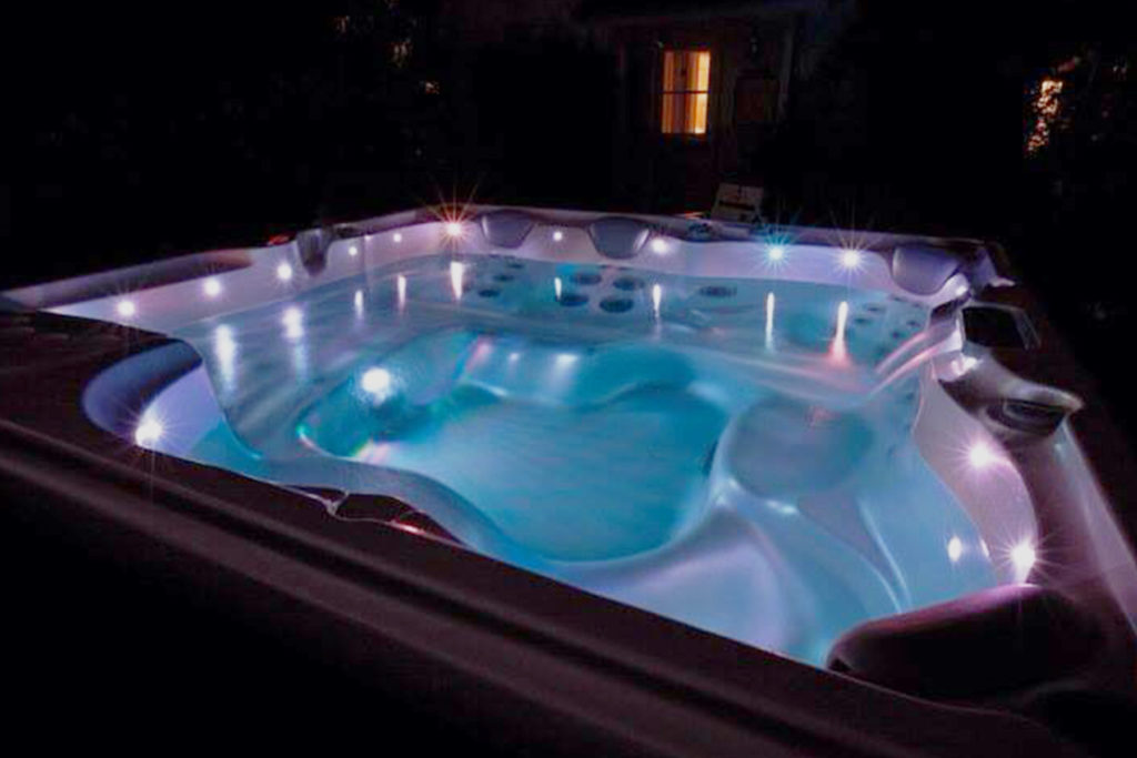 Hot Tubs & Spas - Backyard Dreams Pool, Spas and More
